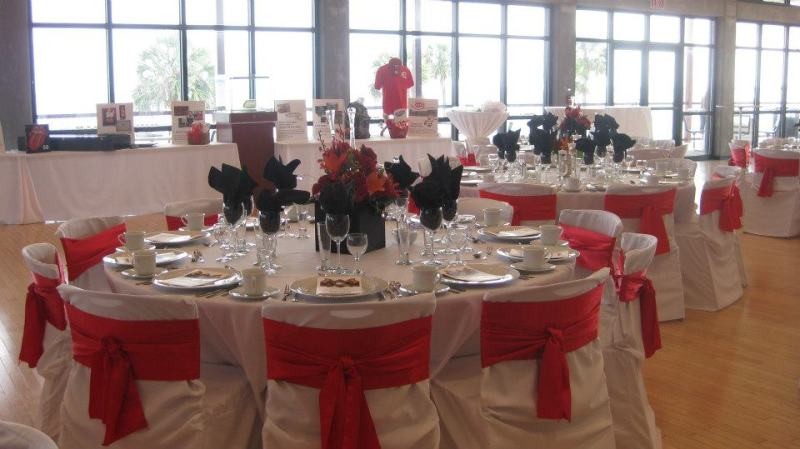 Sanders Beach-Corinne Jones Resource Center | Visit Pensacola