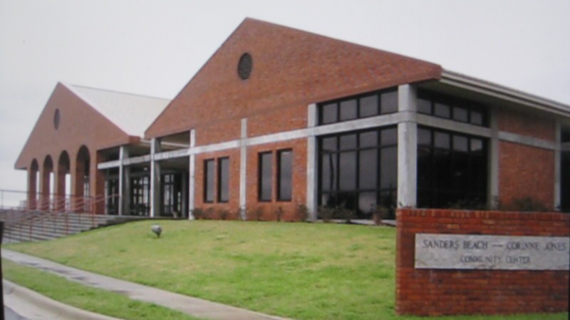 Sanders Beach-Corinne Jones Resource Center | Visit Pensacola